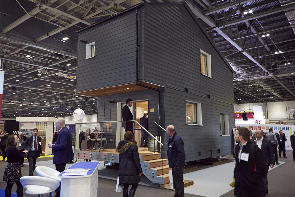 Ecobuild 2018: los participantes pidieron "superhéroes de la ...